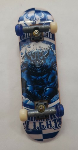 Tech Deck DARKSTAR Gailea Momolu Armor Light Board | eBay