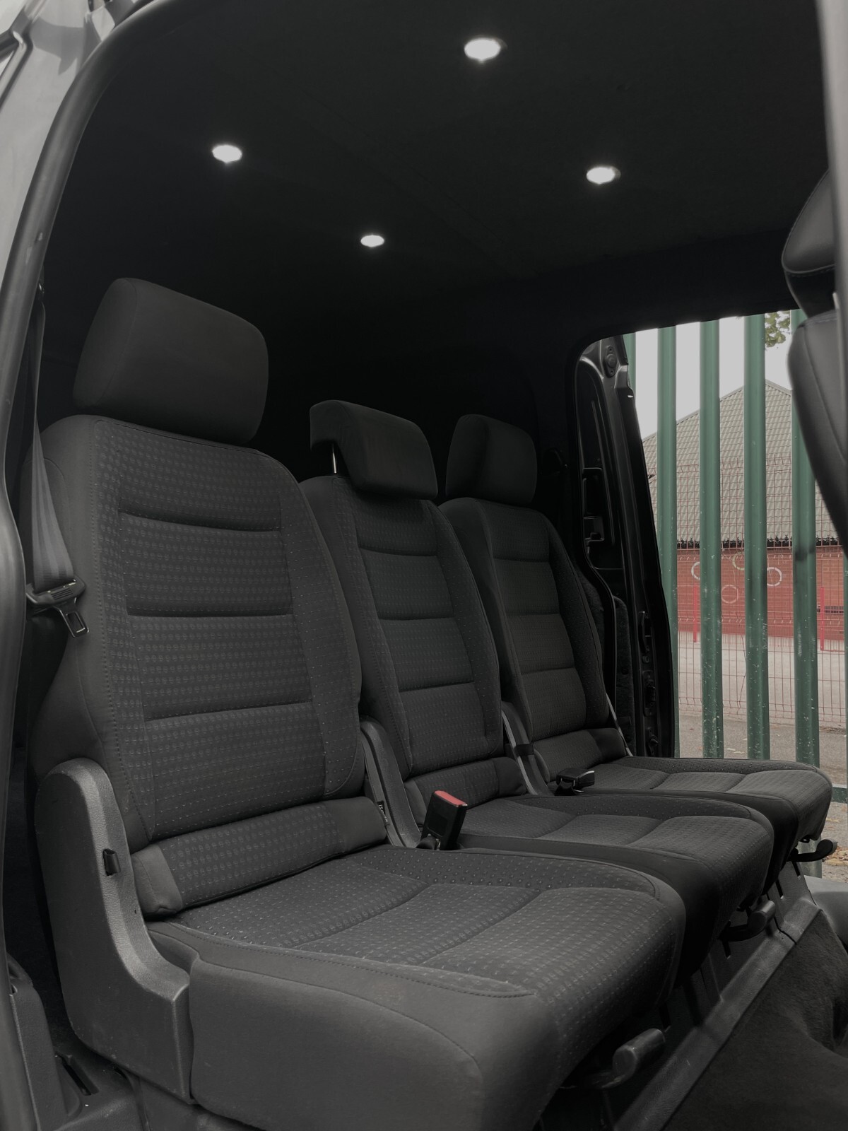 VW CADDY REAR SEAT CONVERSION QUICK RELASE - FITTED - SWB - MAXI 1+1+1 ...