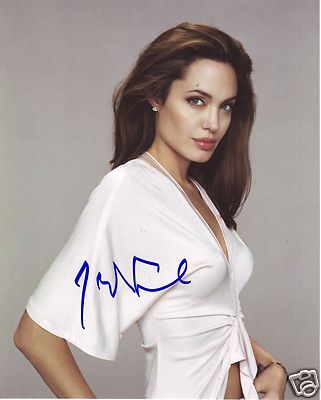 ANGELINA JOLIE AUTOGRAPH SIGNED PP PHOTO POSTER | eBay UK