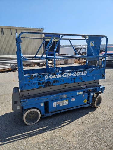 Genie GS2032 Electric Scissor Man Lift | eBay