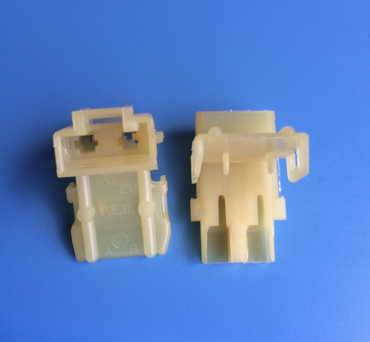 12015271 DELPHI Automotive Connector 2P MALE CREAM 280 SERIES 30 AMP | eBay