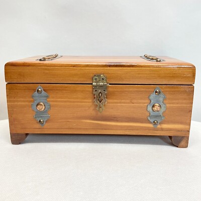 VTG Cedar Wood Chest Hinge Box Trinket Jewelry Treasure Aged Metal ...