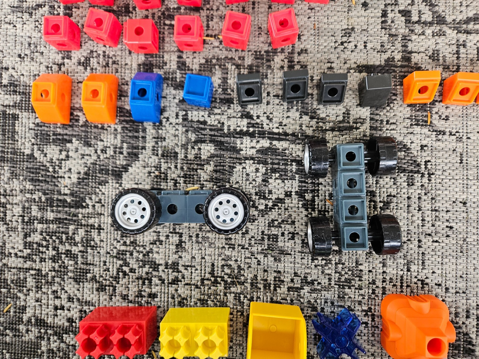 FISHER PRICE TRIO BUILDING BLOCK REPLACEMENT PARTS PIECES LOT SOLD AS ...