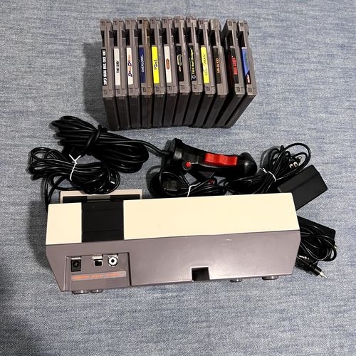 For Parts Or Repair: 1985 Nintendo NES Console, 12 Games, Cords ...