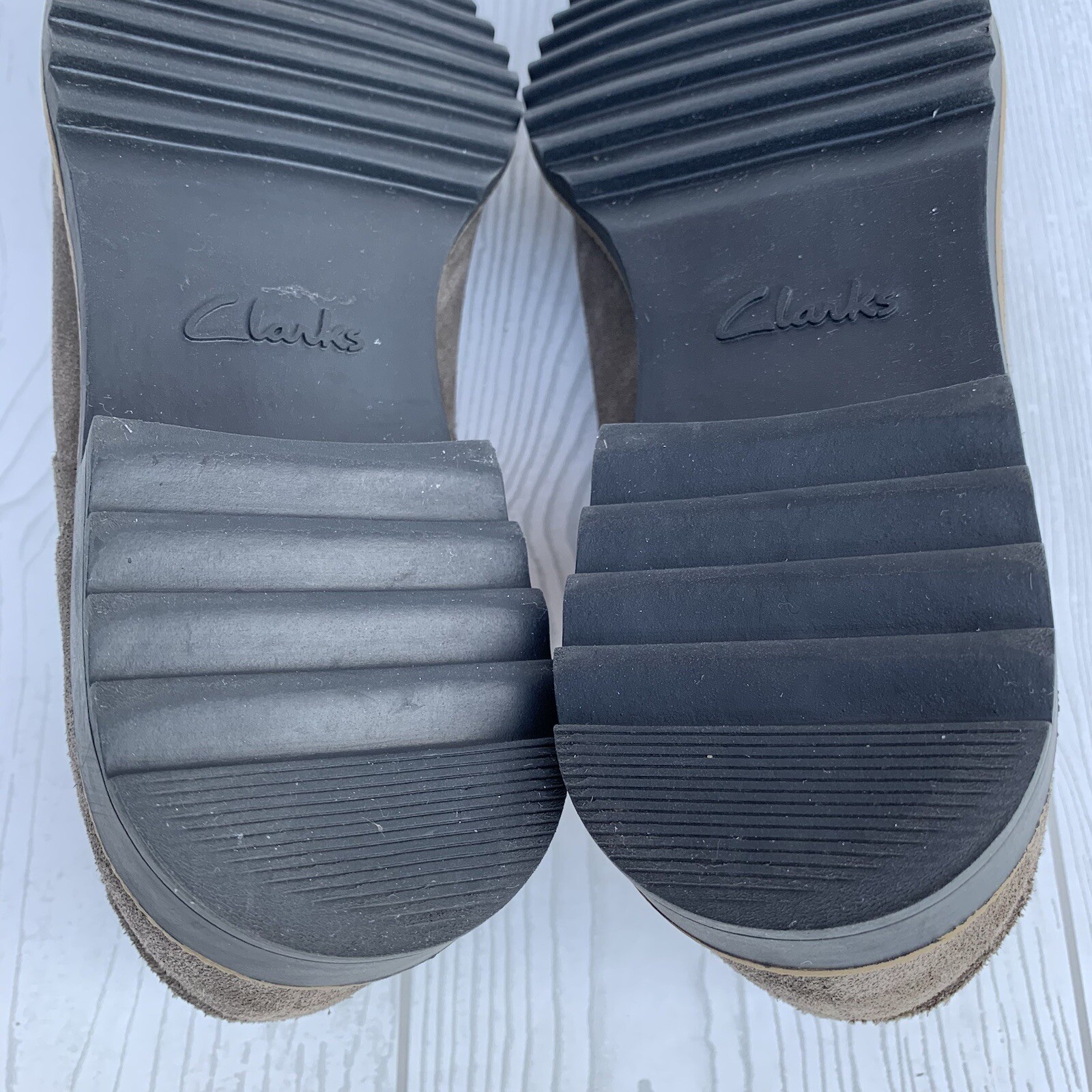 Clarks Somerset Griffin Mabel Kiltie Oxfords Taupe Su… - Gem