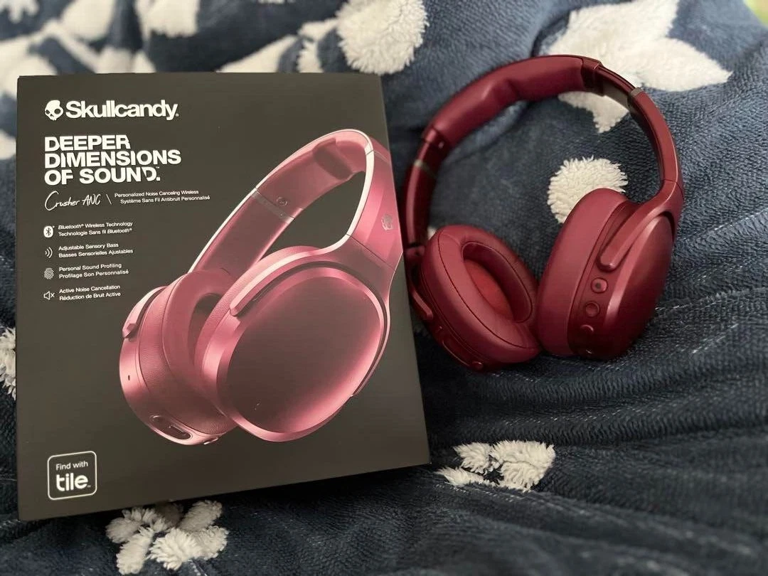 Skullcandy Headphones Red
