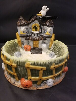 Corner Ruby Halloween Ceramic Candy Dish Haunted House Ghosts Pumpkins ...