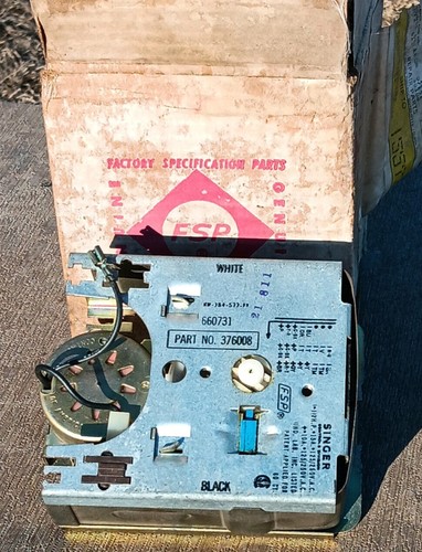 Singer Part No. 376008 Model # 414-255-20 Voltage 115V Motor New In Box ...