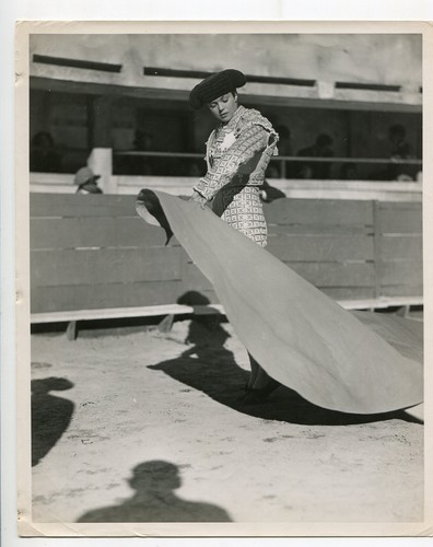 Fiesta-Esther Williams-8x10-B&W-Still-Musical-VG | eBay