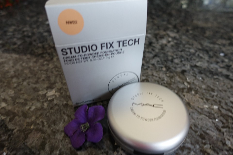 MAC Studio fix tech cream to powder foundation new in box select your ...