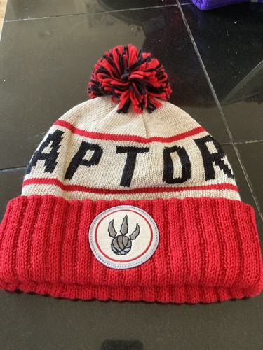 MENS TORONTO RAPTORS Mitchell & Ness Winter BEANIE POM HI 5 HAT RED ...