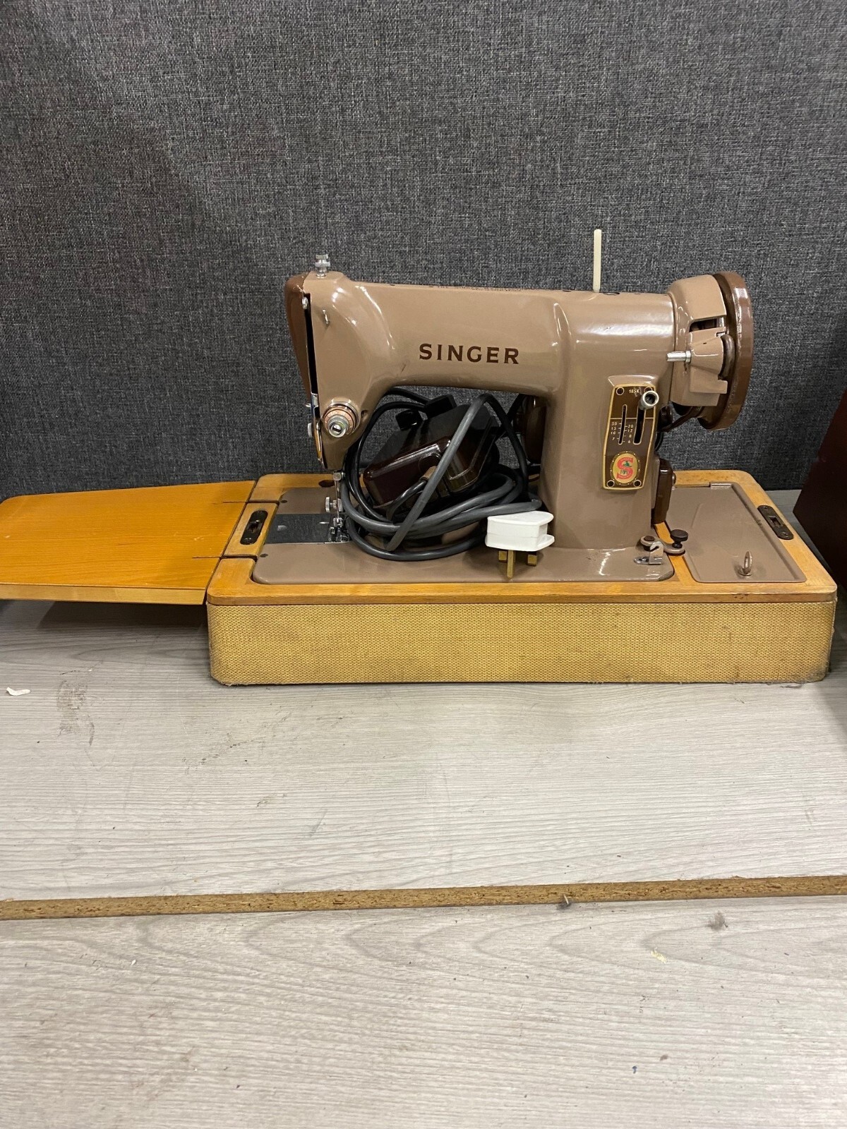 Singer BZK 12-12 sewing machine | eBay UK