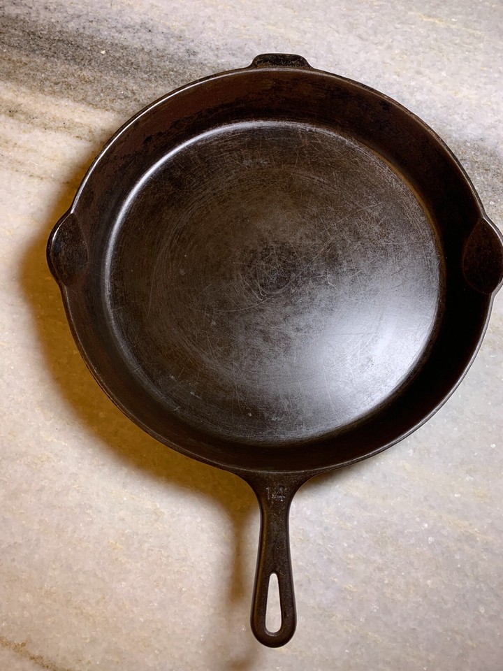 MASSIVE HUGE EXTRA LARGE Cast Iron Pan Skillet #14 15.25" Wagner ...