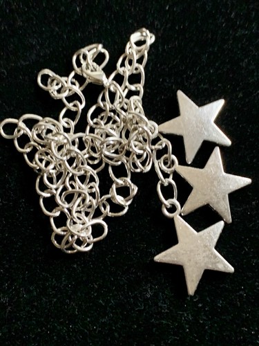 Silver Star Necklace 3 Dangling Stars On Silver Link Chain. | eBay