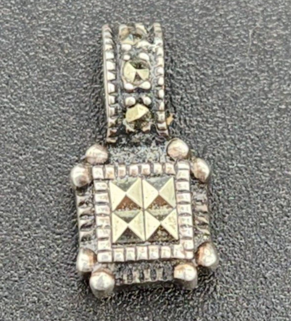 Judith Jack Designer 3/8" Sterling Silver Square Marc… - Gem