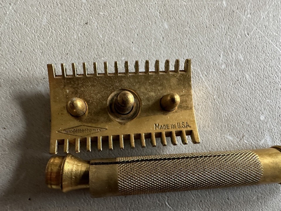 Antique Vintage Gillette Gold Aristocrat Razor Original Case & 2 More ...