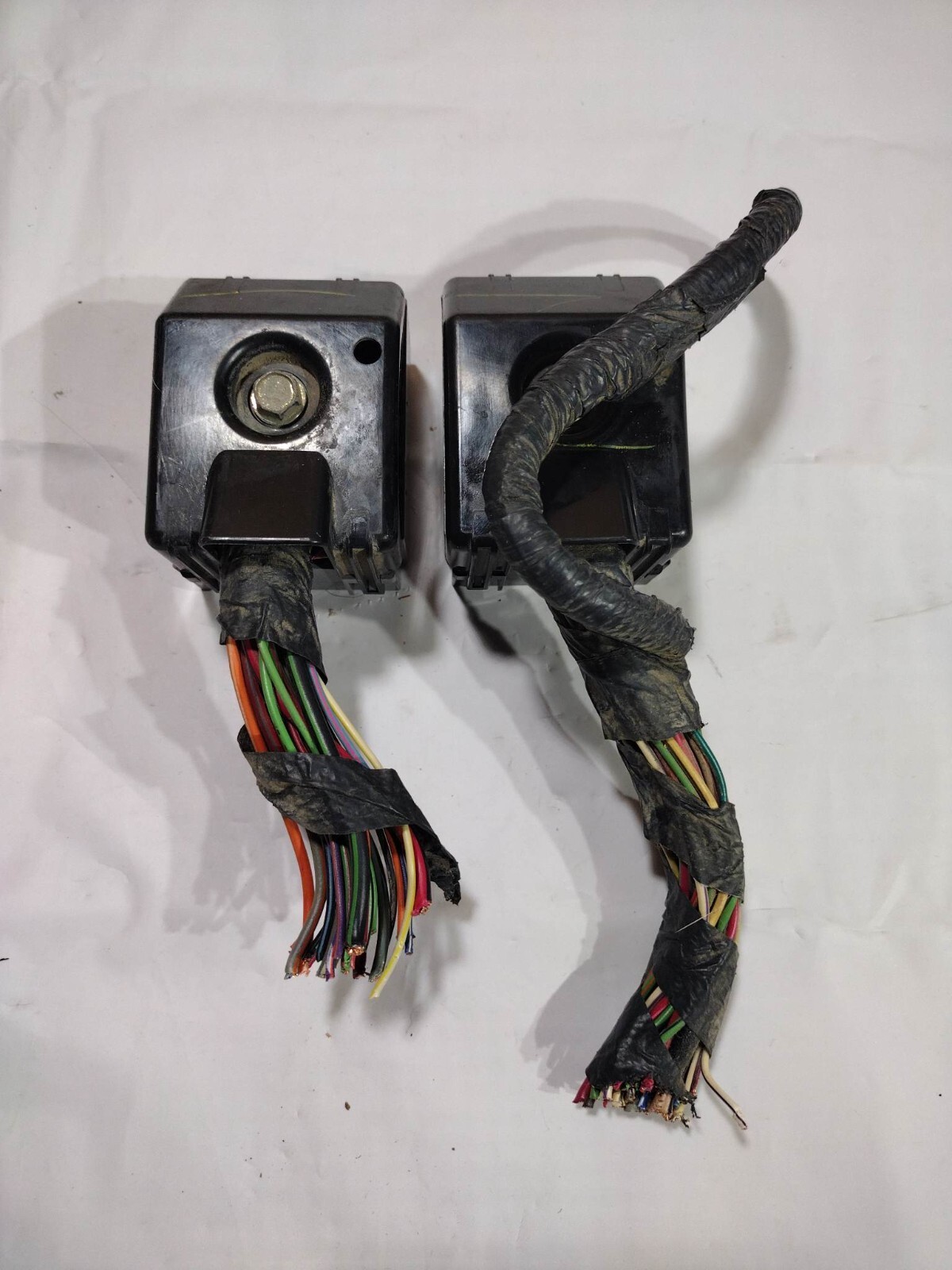 1997-1998 Ford F150 Fuse Relay Box Wiring Harness Pigtails F65B-14A067 ...