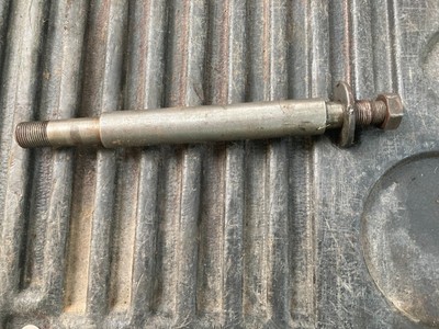 Snapper model 30115S riding mower blade spindle | eBay