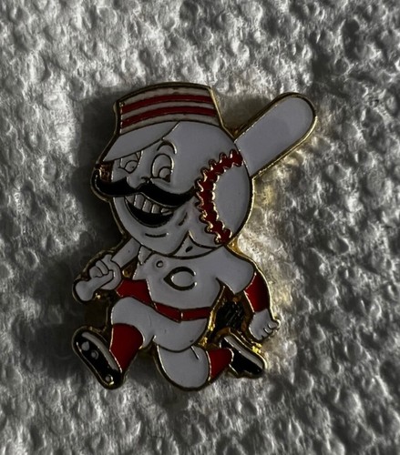 CINCINNATI REDS RETRO LOGO MLB MAJOR LEAGUE BASEBALL LAPEL PIN FOR HATS ...