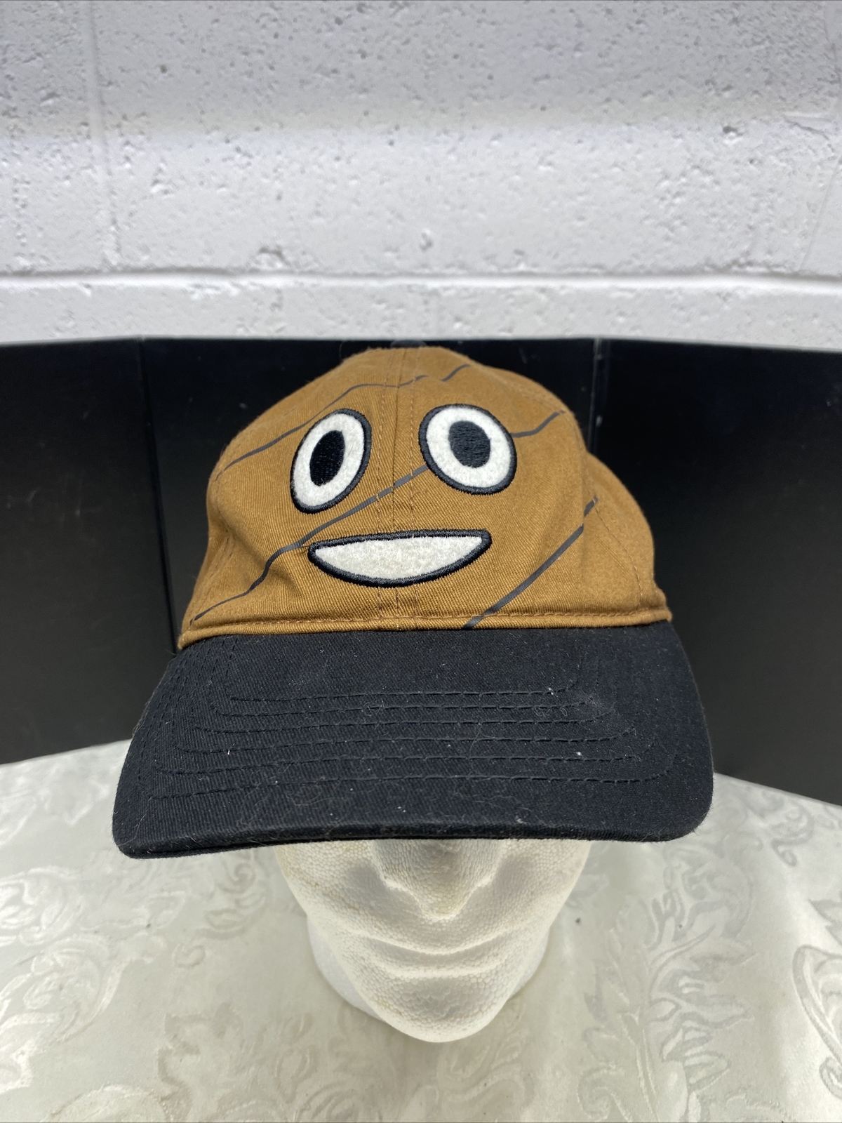 poo emoji baseball - Gem