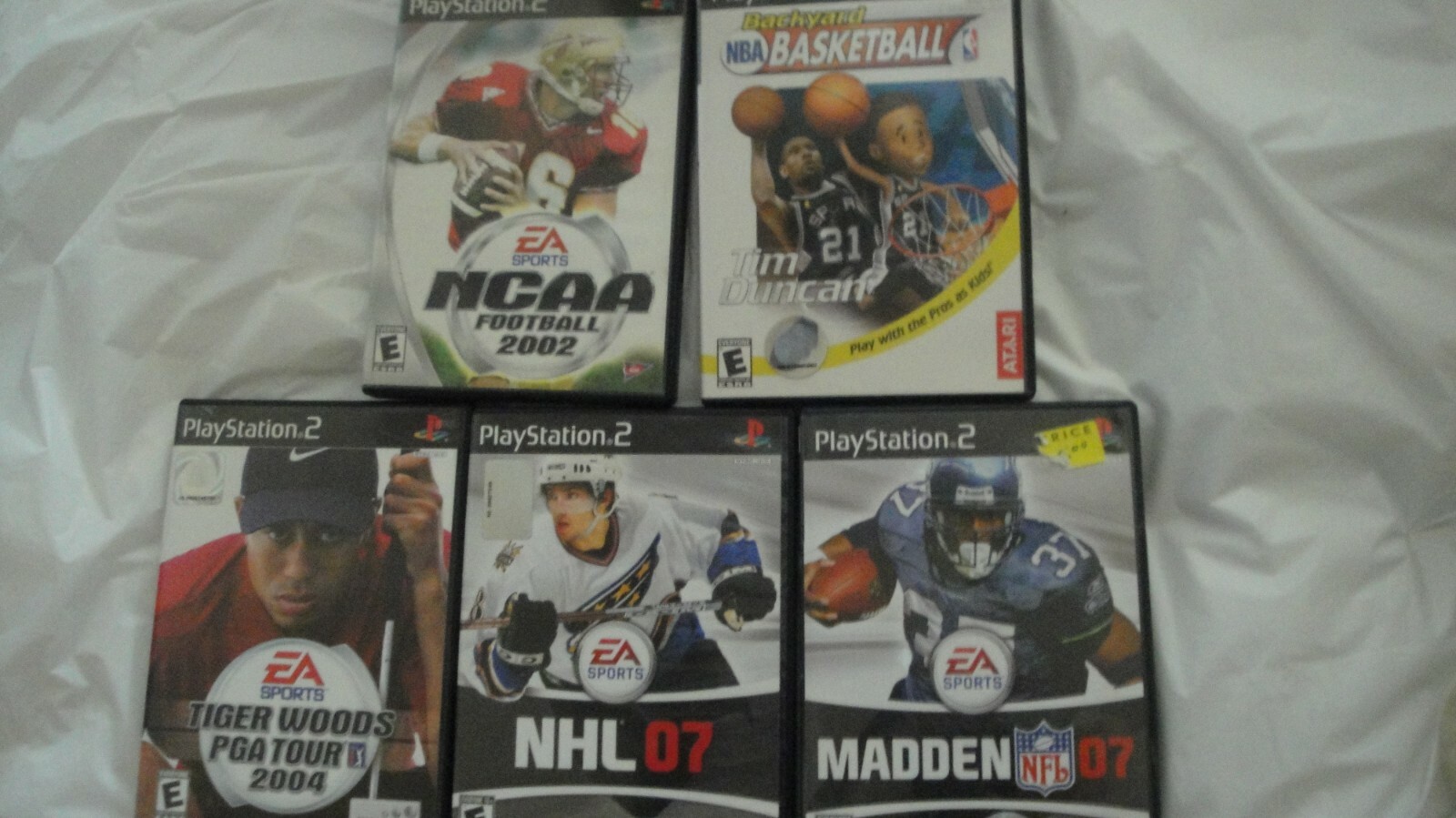 LOT OF 5 PLAYSTATION 2 SPORTS VIDEO GAMES TIGER WOODS NCAA NHL MADDEN ...