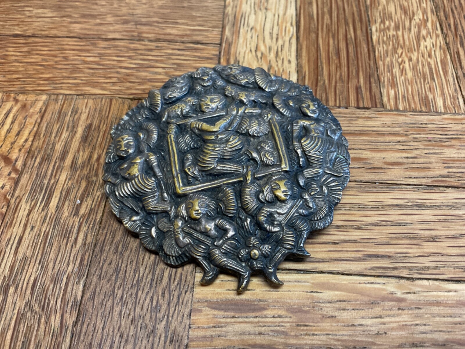 Antique Zilpla Dancing Folk Silver Pin Brooch - Gem