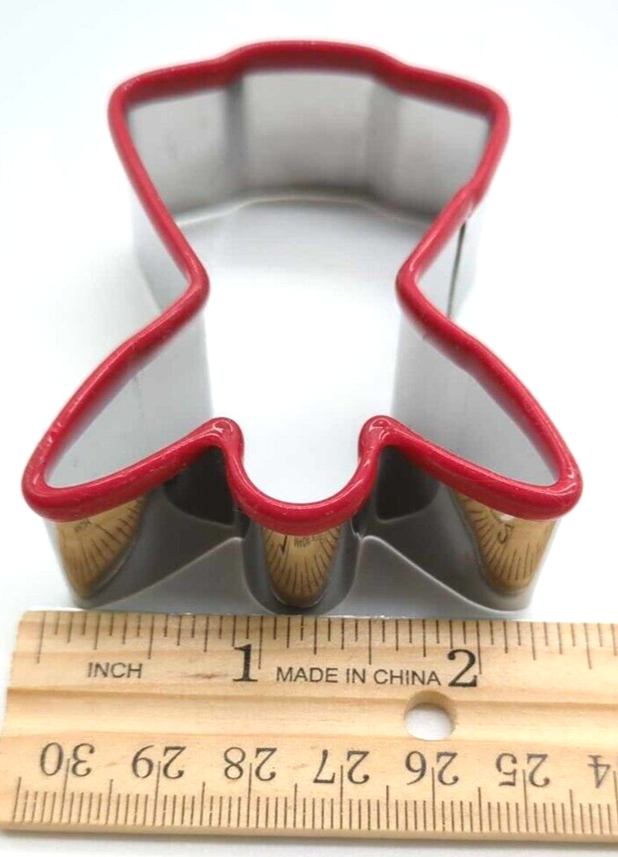 Set of Three Angel Shaped Nesting Cookie Cutters Red Slip Resistant ...