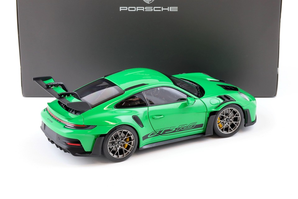1:18 Norev Porsche 911 (992) GT3 RS Coupe 2022 Python Green WAP Dealer | eBay