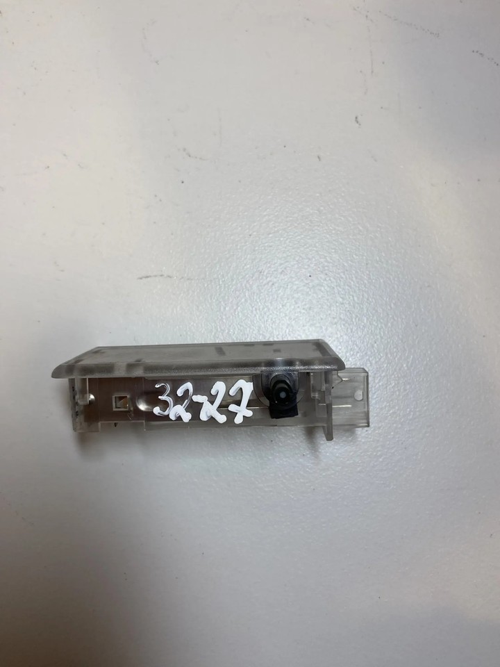 MINI COOPER R50, R53 Interior Lighting 6962045 1.60 Petrol 66kw 2006 ...