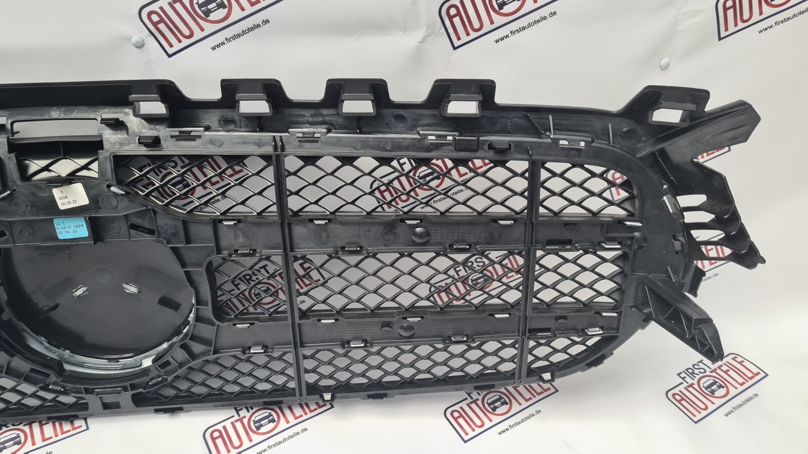 Original Mercedes W247 B-Klasse Kühlergrill Grill Gitter Front Grill ...