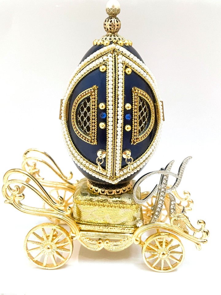 2011 Antiques Fabergé Eggs Faberge egg replica Natural Sapphire Diamond ...
