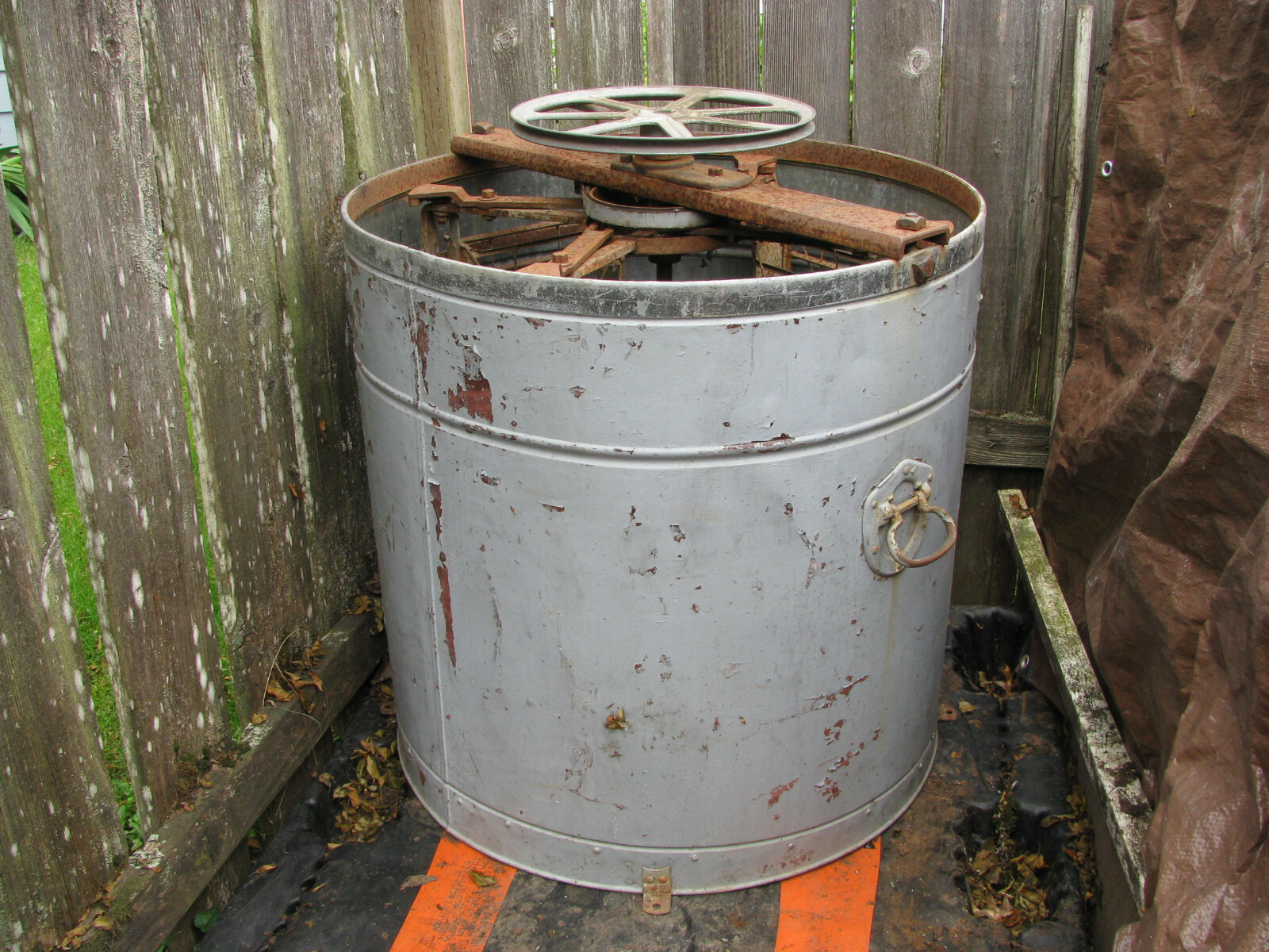 Antique COWANS RAPID REVERSIBLE HONEY EXTRACTOR Four Deep Frames A.I ...