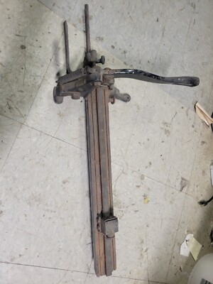 Type, Cuts & Printing Blocks - Slug Cutter