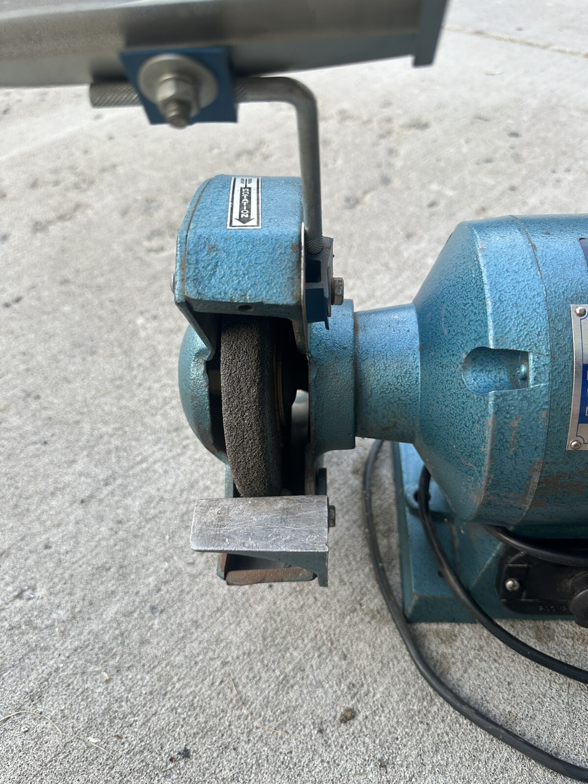 JET Bench Grinder PN: BG-6 Great Shape Heavy Duty Table Power Tool | eBay