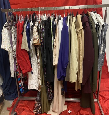 Lot of 35 Pieces,Womens Clothes ,variations Size,brand New sizes S-2XL ...