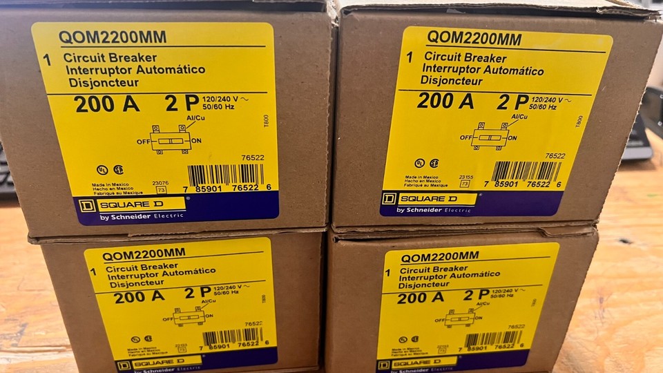 Square D QOM2200MM 200 Amp 2-Pole 1-Phase AC Circuit Breaker ...