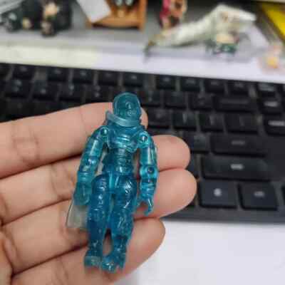 Mega Bloks COD Halo Destiny Transparent Female Hunter w/soft Cape Mini ...
