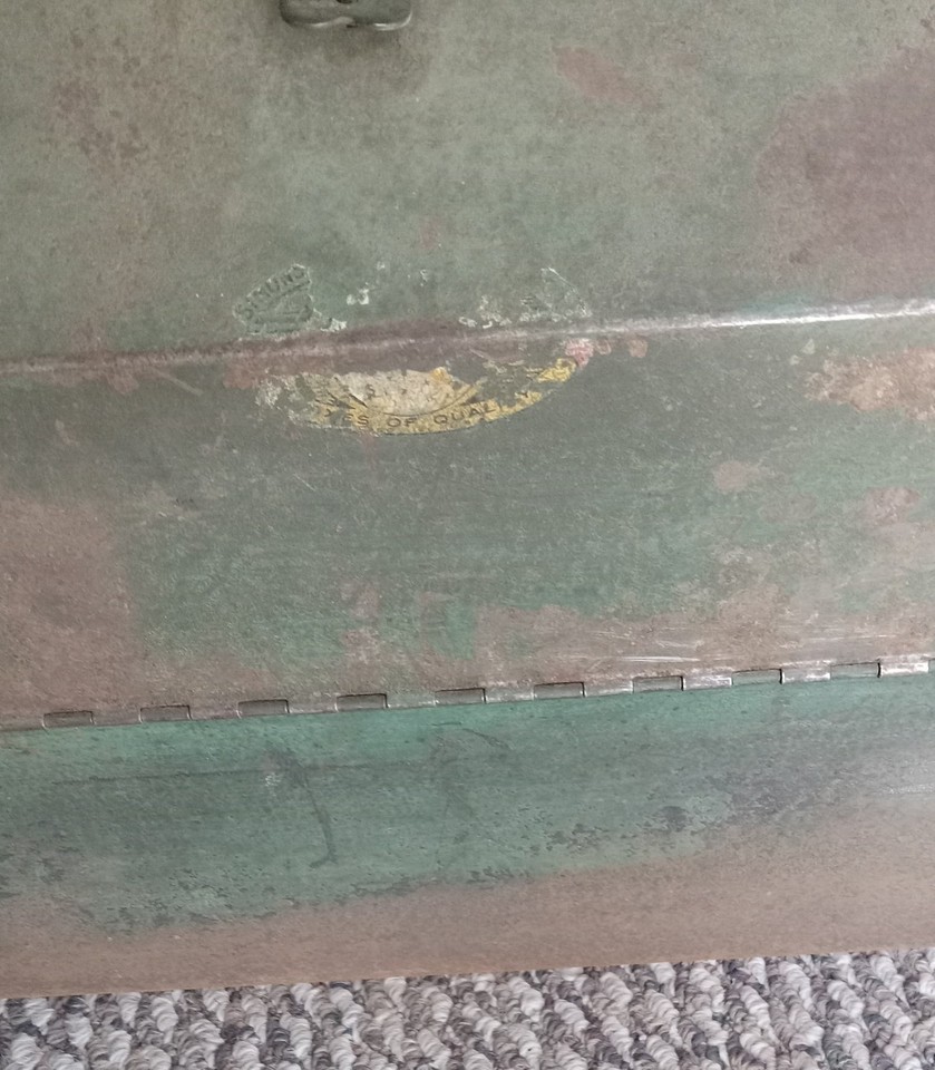 Vintage Big Old Metal Fishing Tackle Box | eBay