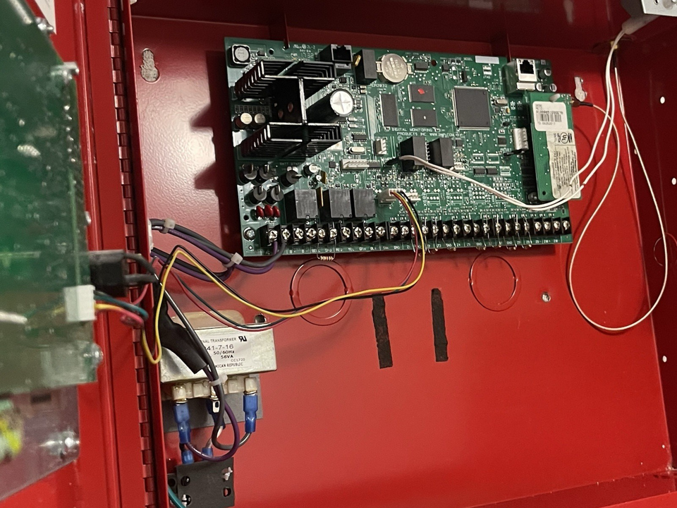 DMP XR150FC/XR550FC Digital Fire Command Center Control Panel w/ Lock ...