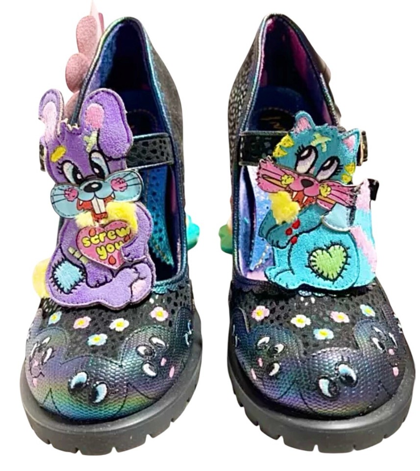 IRREGULAR CHOICE Size 8 (39 EUR) …....”Evil Daisy” Bear Concept Heels ...