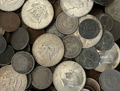 COIN GRAB BAG LOT OF OLD SILVER HALF DOLLARS V NICKELS STEEL CENTS ...