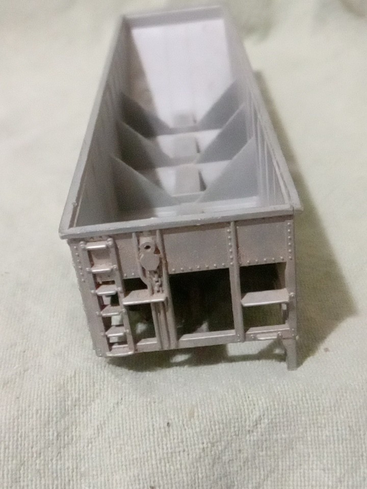 -(070)OPEN HOPPER CAR FOR VIRGINIAN RR PO RTR, BM12608 Car & Extra ...