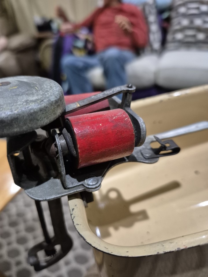 LE PAGE PRESSED STEEL BOAT & BAT OP OUTBOARD MOTOR 1920'S EXCELLENT ...