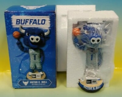 LIMITED EDITION VICTOR E. BULL UB BUFFALO MASCOT BOBBLEHEAD SGA Give ...