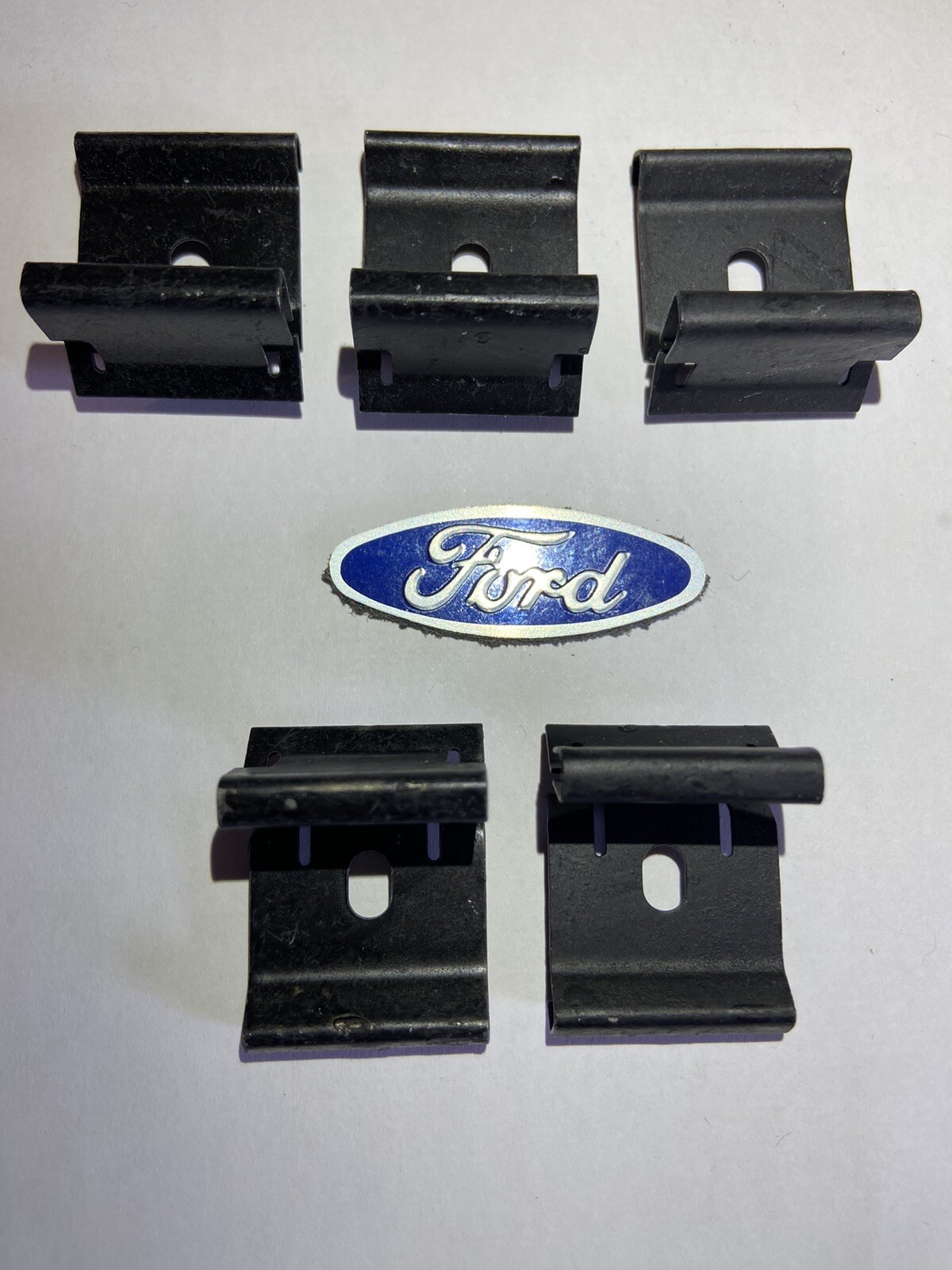 Ford Capri Exterior Weatherstrip Trim Clip Weather Strip Mk2 Mk3 3.0s ...