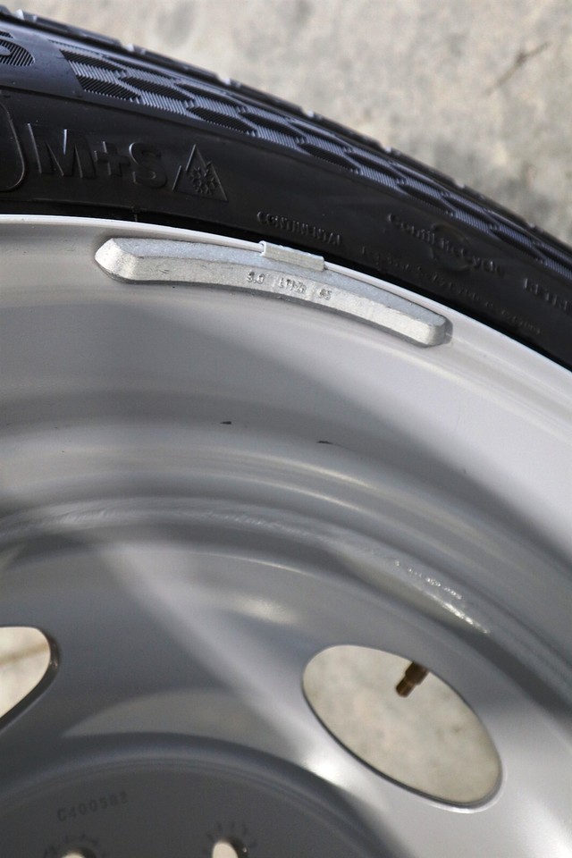 19.5" x 6 Steel Wheel w/ Conti HSR 5 Tire 225 70 19.5 10 Lug Ford Rim ...