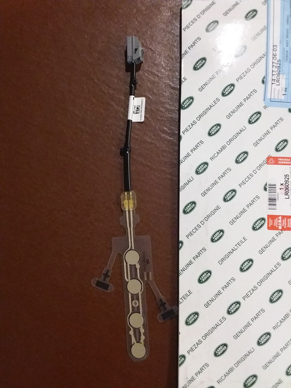 Genuine Land Rover Discovery Sport Body Weight Sensor LR060925 for sale ...