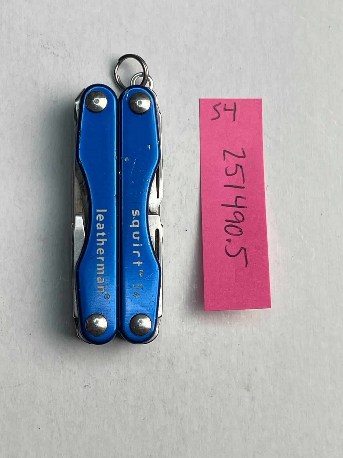 Leatherman Squirt S4 Stainless Steel Multitool Keychain - Various ...
