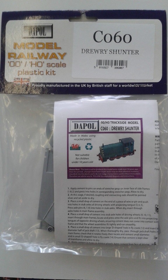 BR Class 04 Drewry Shunter 0-6-0 Diesel loco Dapol Kitmaster C060 | eBay