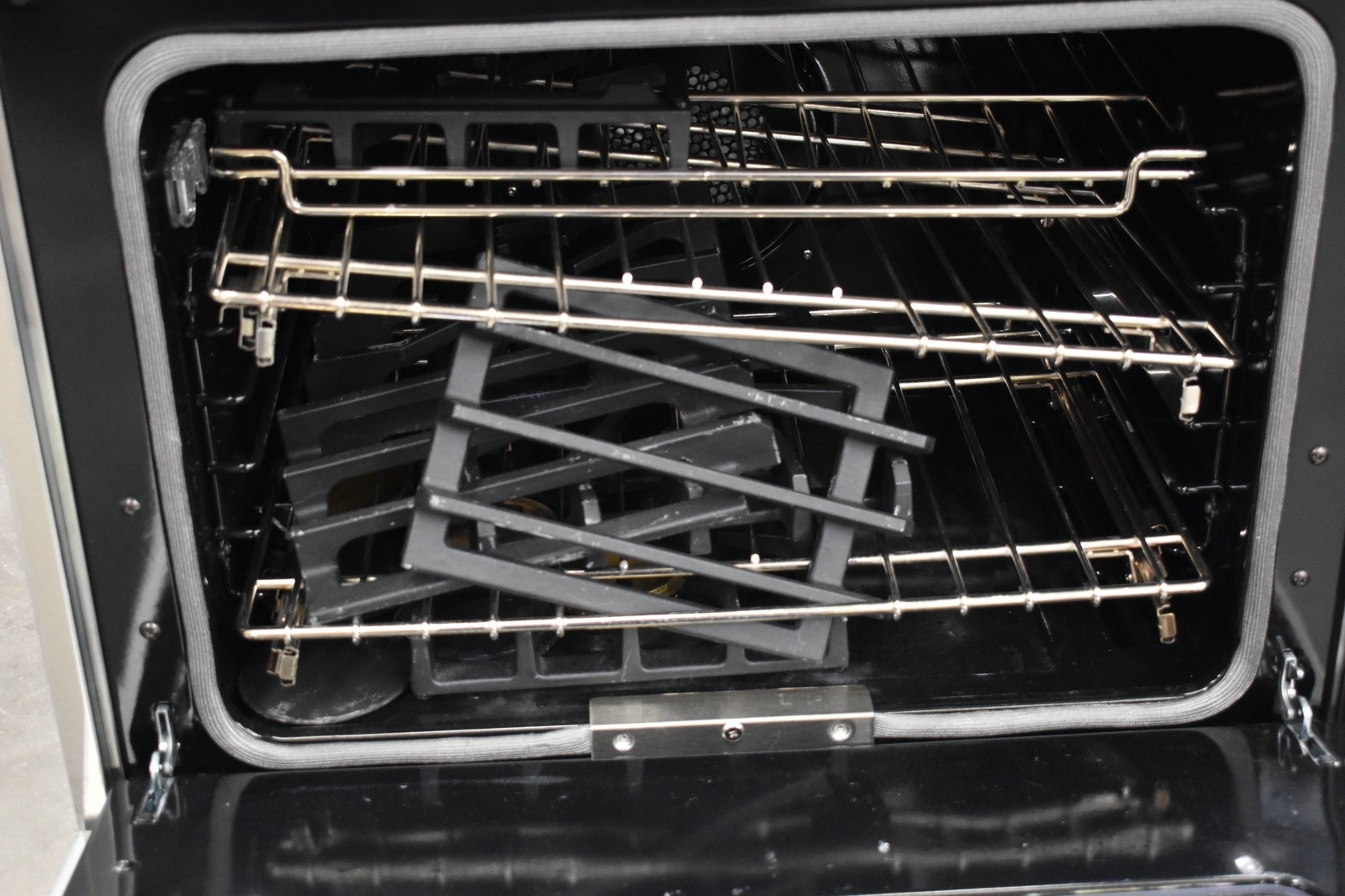 Viking VGR5304BSS 30" Stainless Steel Pro Natural Gas Range NOB #130697 ...